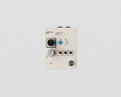 SR-01 — Analog Saturation Device – Superlunar